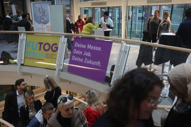 Migrants Europe: How can Germany cope with the largest refugee ... Migrants Europe: How can Germany cope with the largest refugee ...