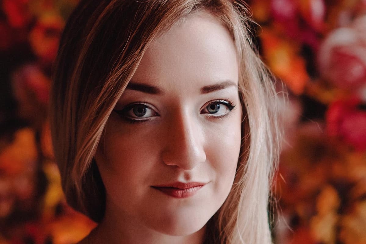 Iona Fyfe Award Winning Scottish Folk Singer Speaks Out About Being