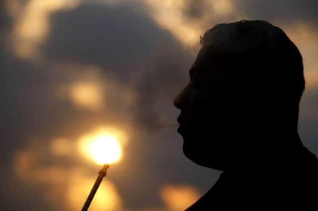 Health Warning On Shisha Smoking Bars